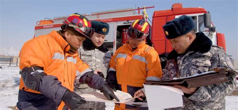 Сар шинийн баярын өдрүүдэд 16 иргэний аюулгүй байдлыг ханган ажиллалаа Subeedei Mn