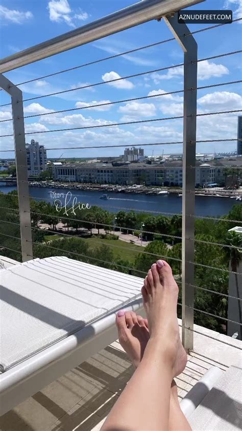 Jenny Dell Feet Aznudefeet