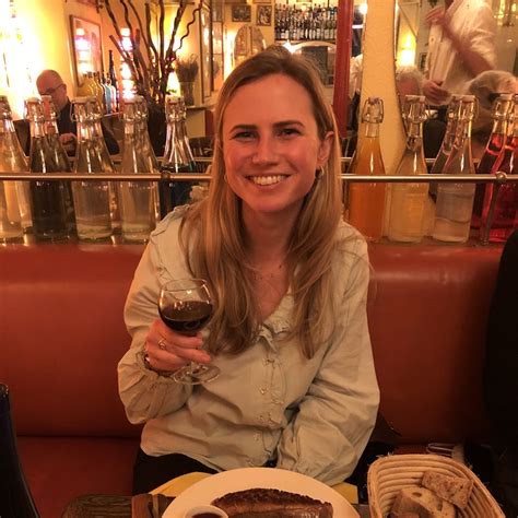 Katie De Salis YouTube