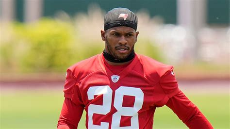 Shilo Sanders Su Hermano Shedeur Sanders Del Partido Entre Los Browns Y