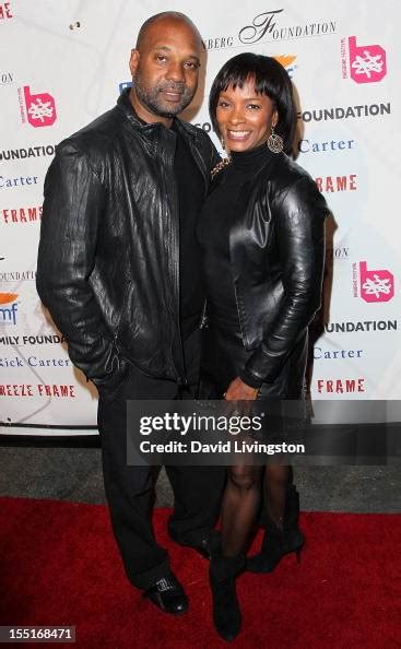 Actress Vanessa Bell Calloway And Husband Anthony Calloway Attend The News Photo Getty Images