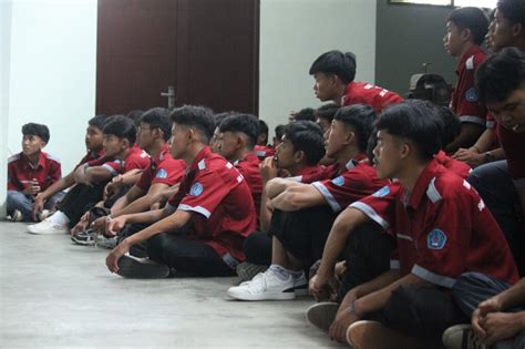 Kunjungan Industri Smk Negeri 1 Cisarua Jurusan Tkro Teknik Kendaraan Ringan Otomotif Balai