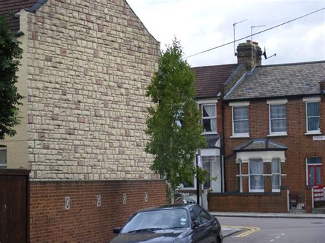 The Pros And Cons Of Considering The Wall Cladding