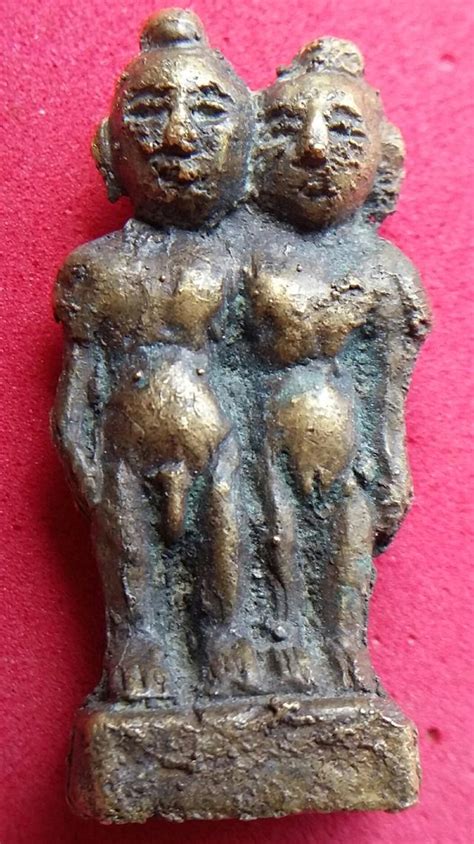 ชาลีกัณหา หลวงพ่อเต๋ วัดสามง่ามสวย Ennxo