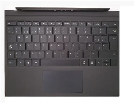 Microsoft Surface Pro Type Cover Now With A Day Trial Period