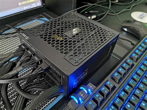 Inside Lab Combine Real Time Power Consumption Measurement On CPU GPU And Motherboard With