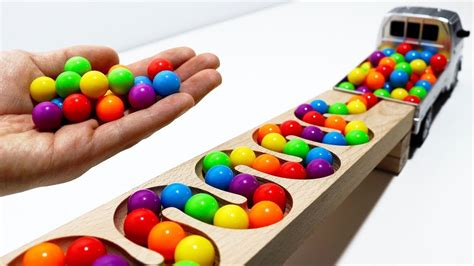 자동차 장난감 경찰차 소방차 구급차 굴삭기 덤프 트럭 트랙터 레미콘 크레인 트럭 자동차 중장비 모래놀이 Bibo와 장난감 Youtube