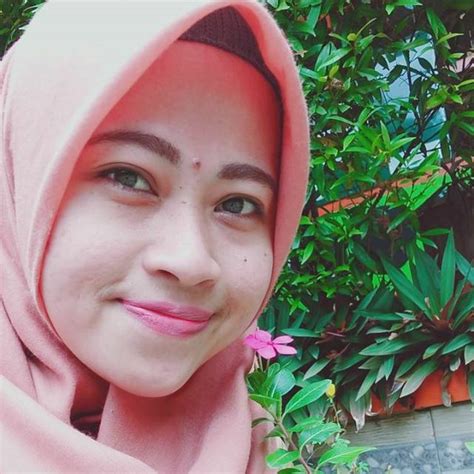 Produk Neural Shopee Indonesia