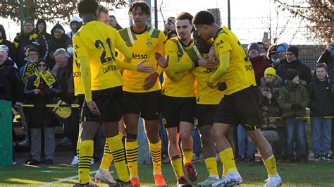 Bvb Tv Highlights U19 Bvb Paris Saint Germain