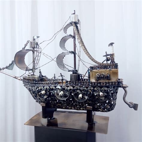 Dekoracija Skraidantis Laivas Ispudingailt