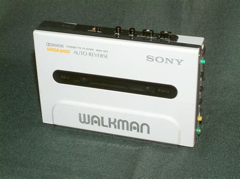 Sony Walkman WM-501 | Sony walkman, Walkman, Sony