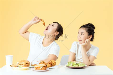 뚱뚱한여자 섹스 꿈틀대는 열정과 화끈한 유혹의 조합