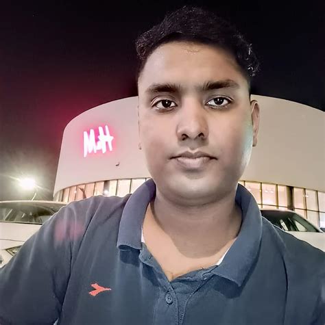 বাংলাদেশী ছেলে