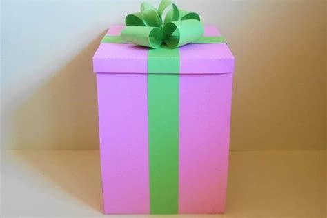 Dolce Explosion Box · Creative Fabrica