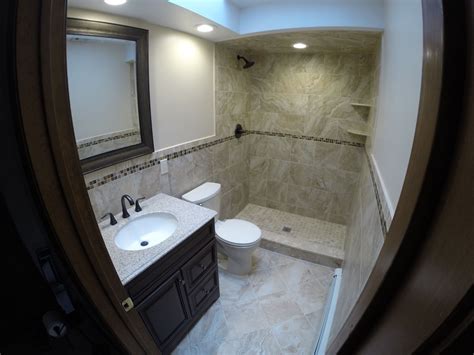 Porcelain Tile With Accent Tile Amazing Bathrooms Bathrooms Remodel