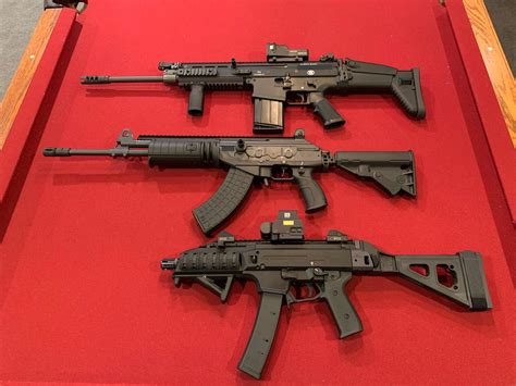 3 Foreign Girls Walk Into A Bar Scrolller