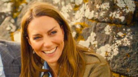 Kate Middleton Confirme La Couleur De Lannée 2026 Avec Un Costume éclatant