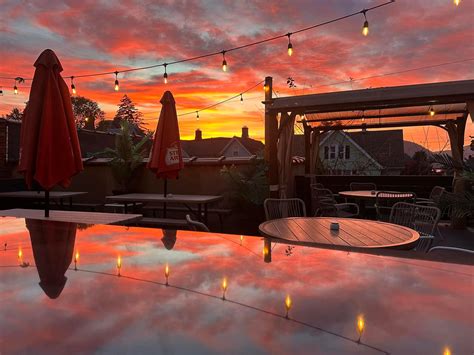 Peekskill Public Bar And Grill Peekskill Ny