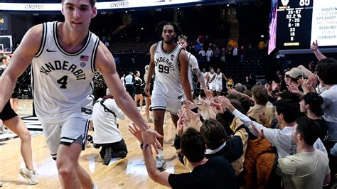 Vanderbilt Commodores Fans Ready To Give Mens Basketball Team
