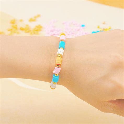 Gionlion Light Color Clay Bead Bracelet Tutorial