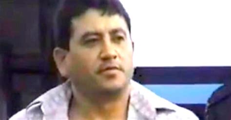 Desnudo En La Cama Con Una Mujer El Narco Que Fue Detenido Por Un