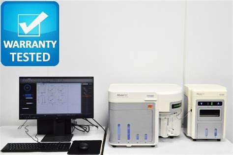 Used Invitrogen Attune Nxt Flow Cytometer For Sale Dotmed Listing