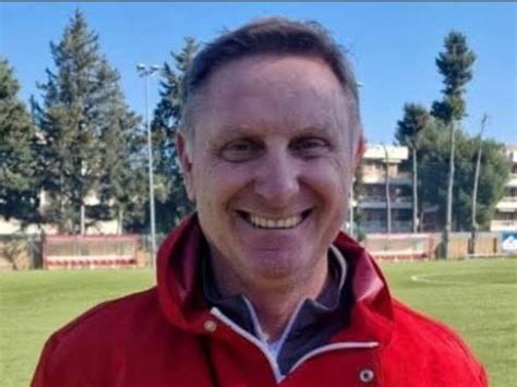 Calcio Il Foggia Piange La Scomparsa Di Carlo Ricchetti Lex Attaccante Morto A 55 Anni