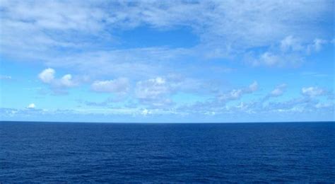 8 THINGS YOU CAN DISCOVER IN THE MIDDLE OF NOWHERE RevWords