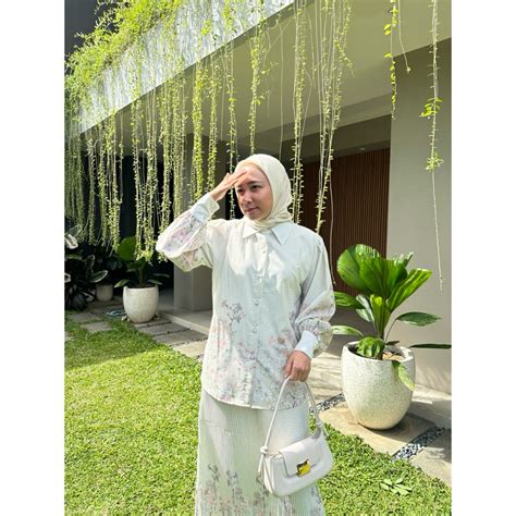 Jual Flower Setelan Rok Motif Daisy Bunga Sudah Termasuk Atasan Dan Rok