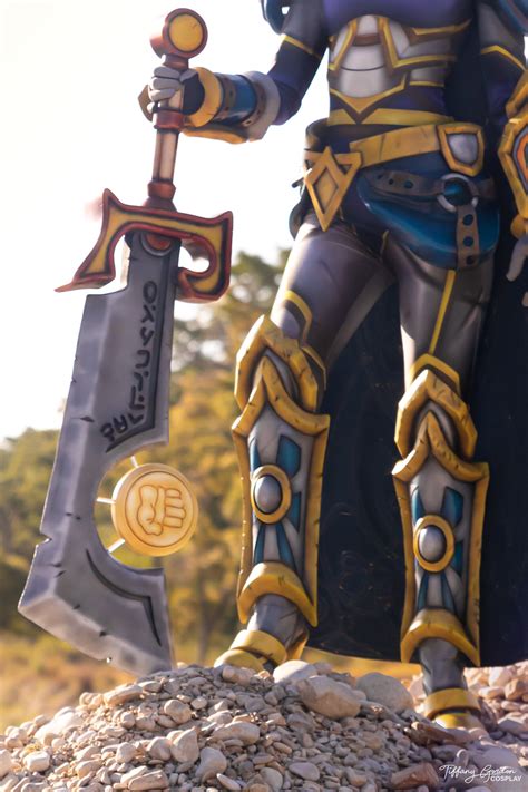 Leg Armor Radiant Lightbringer Armor Set From World Of Warcraft