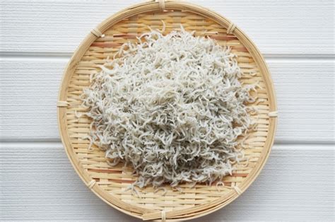 しらすのタンパク質量は？釜揚げだと？筋トレ向きの食べ方も紹介！ ちそう