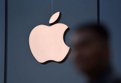 Apple Is Renaming Gulf Of Mexico To Gulf Of America On Maps App