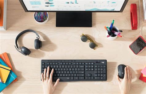 Work In Silence With Less Clicking And Typing Noise Using Logitech S New Wireless Combo