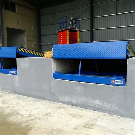 Docking Lifting Customized Sizes Dock Leveler Hydraulic Dock Leveller