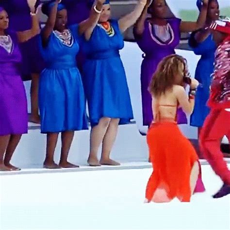 Monica On Twitter Rt Shakirastuff Shakira And Karol G Setting New Records Every Day No