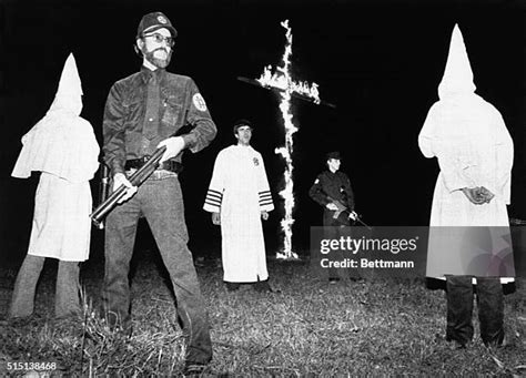 3553 Ku Klux Klan Fotos Und Hochauflösende Bilder Getty Images