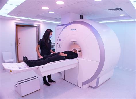 Resonancia Magnética Centro De Imagenes Medicas Clinica 25 De Mayo