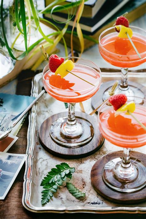 Raspberry Commodore Cocktail Food Delicious Cocktails Yummy Drinks