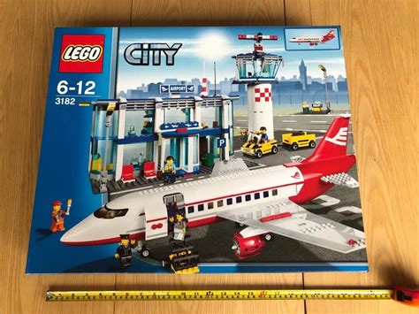 Lego Airport 3182