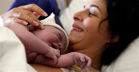 6 Remarkable Facts About The Science Of Motherhood Vox