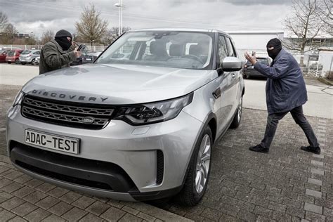 Club News Security Risks For Keyless Entry Systems Remain High Reports Adac Fia Region I