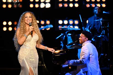 Mariah Carey Anderson Paak Perform Play This Song On Fallon