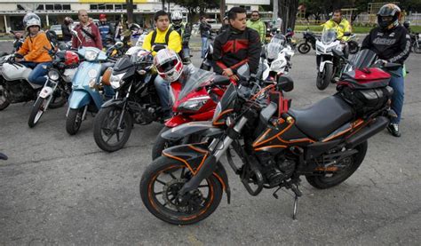 ¿que Hay Más En Colombia Motos O Carros Brand Cars