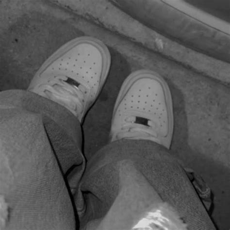 🦋m3rcyyy🌹 Thee Nai Robi An • Threads Say More