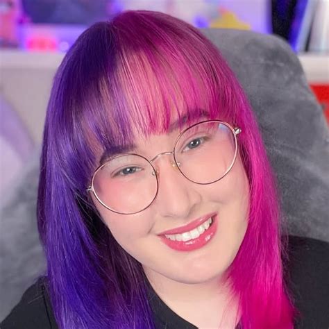 Sarah 👑 Itssarahlou • Threads Say More