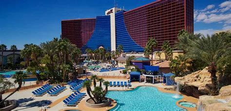 Rio Suites Las Vegas Hotel Pool The Vegaspaulyc Show