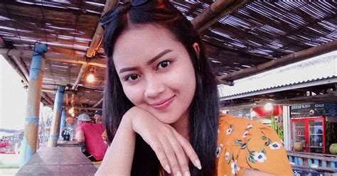 Koleksi Cewek Cantik Asal Bali Yang Sempat Viral Dengan Video Panas