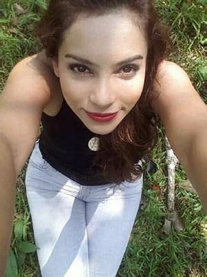 MESTI TENGOK 4 Gambar Seksi Raja Ilya Yang Menjadi Tumpuan Blog Saya