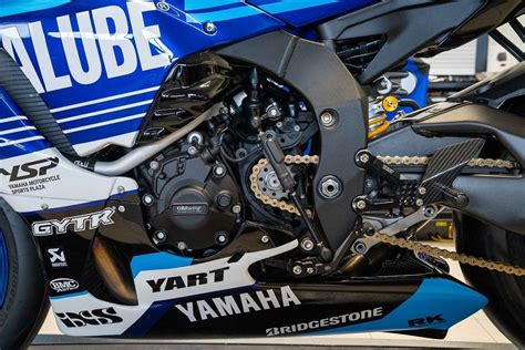 Yme Y Yart Gytr Pro Shop Lanzan La Yamaha R1 Réplica De Las 8 Horas De