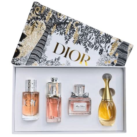 Christian Dior 4 X 30 Ml Mini Discovery Set Duty Free Outlet Romania